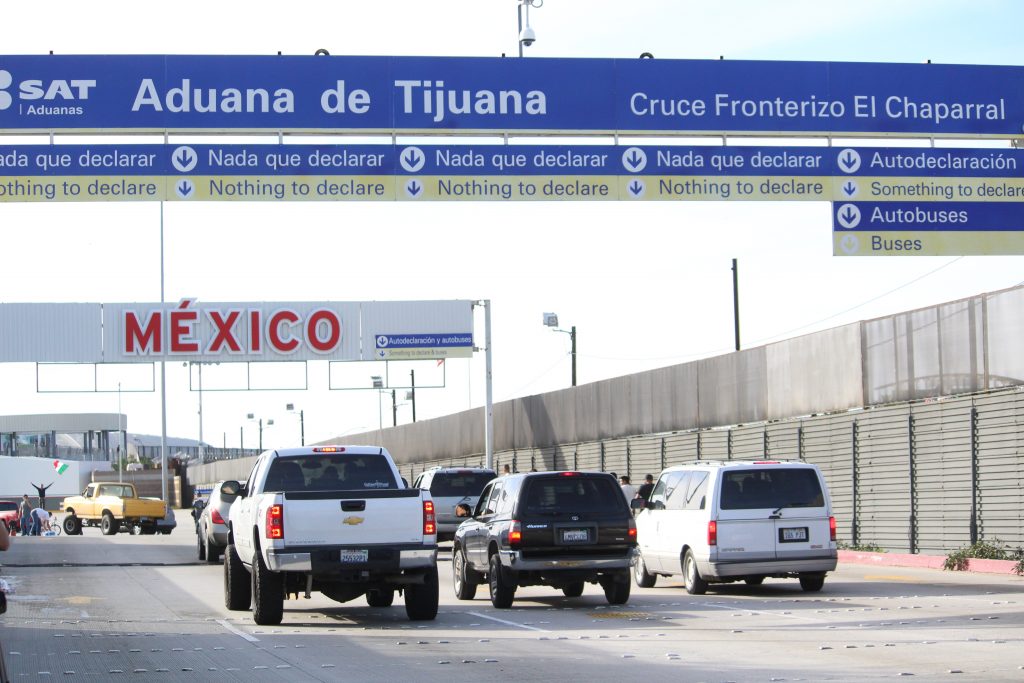 Exduartistas, en el servicio de aduanas; los dos directivos del SAT ...