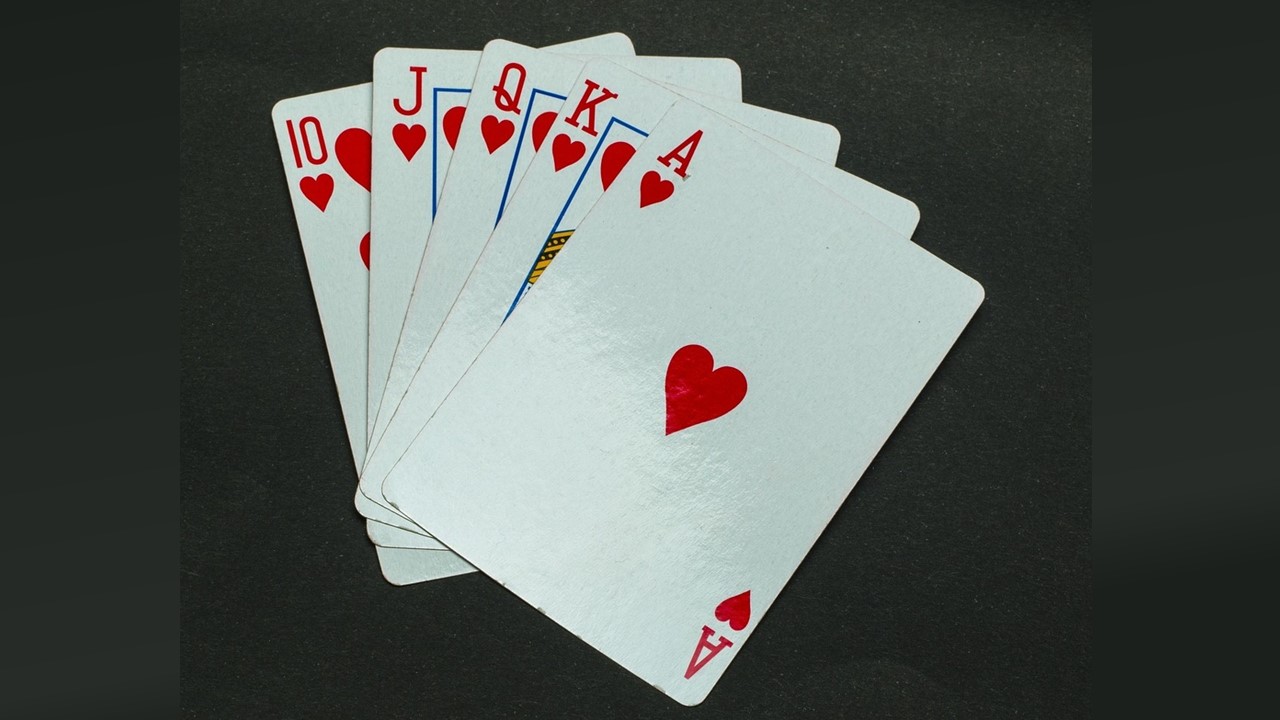 Cómo se juega al póker en su fórmula más básica julioastillero.com