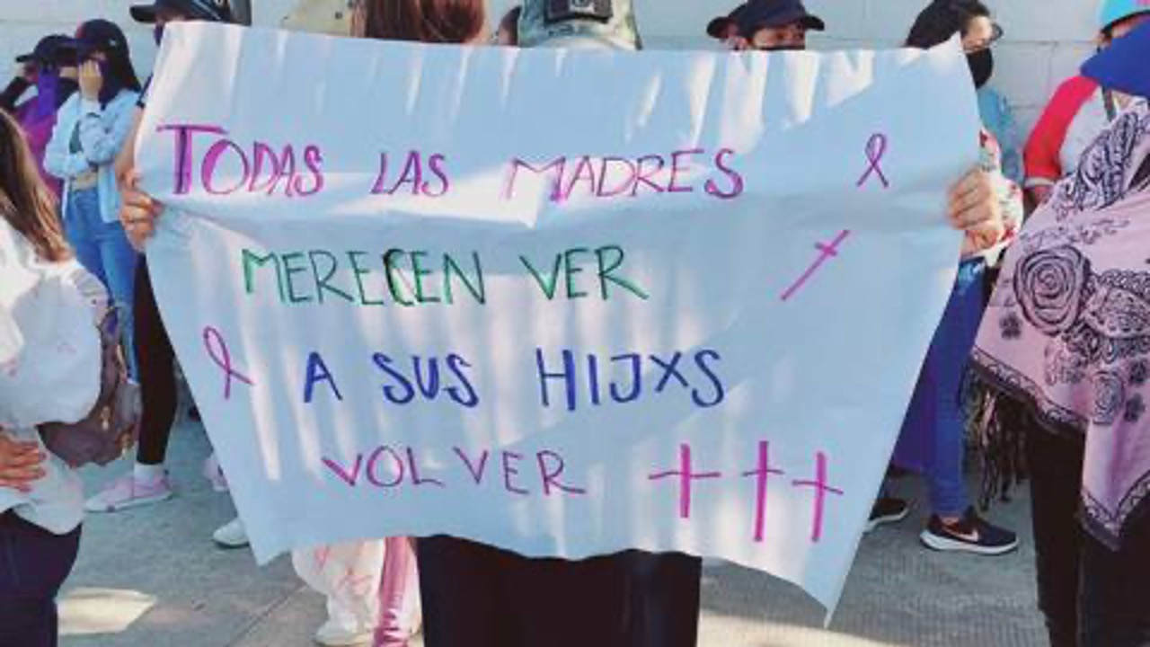 ¡Histórica! Por primera vez en Acultzingo conmemoran con marcha el 8M ...